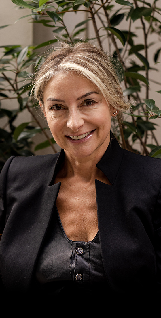 Your expertise. Our journalism. | Casey Wishart & Partners